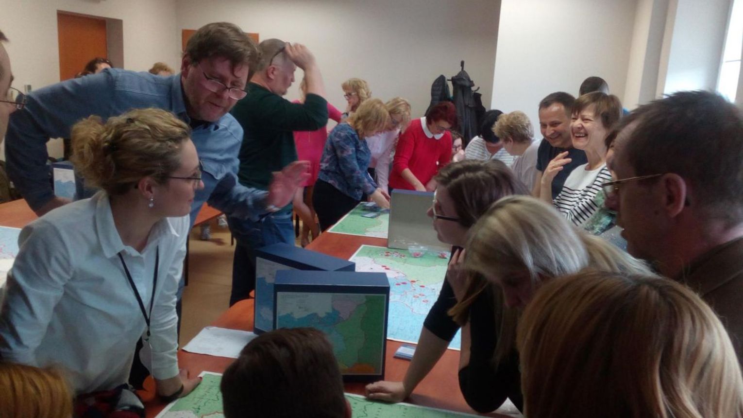 "Czwarty rozbiór Polski". Mapa do nauki historii w formie puzzli