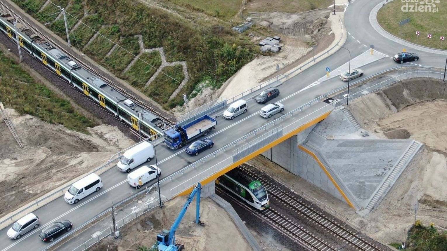 Nowy wiadukt w Warce już otwarty
